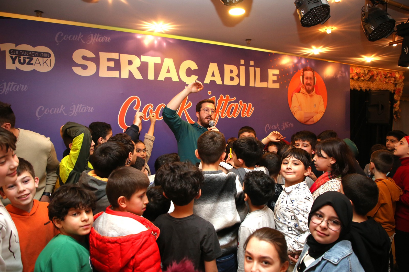 SULTANBEYLİ’DE “SERTAÇ ABİ İLE ÇOCUK İFTARI” PROGRAMI DÜZENLENDİ – Ali ...